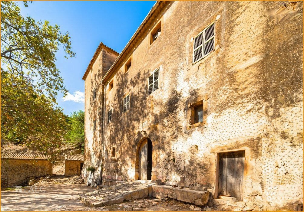 Mallorca Country Estate - 30,000 ar
