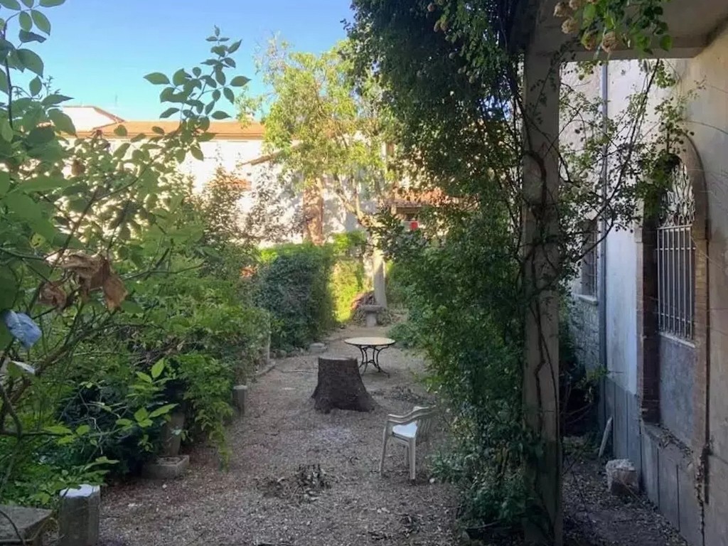 Cagli - Urban palace for sale Marche