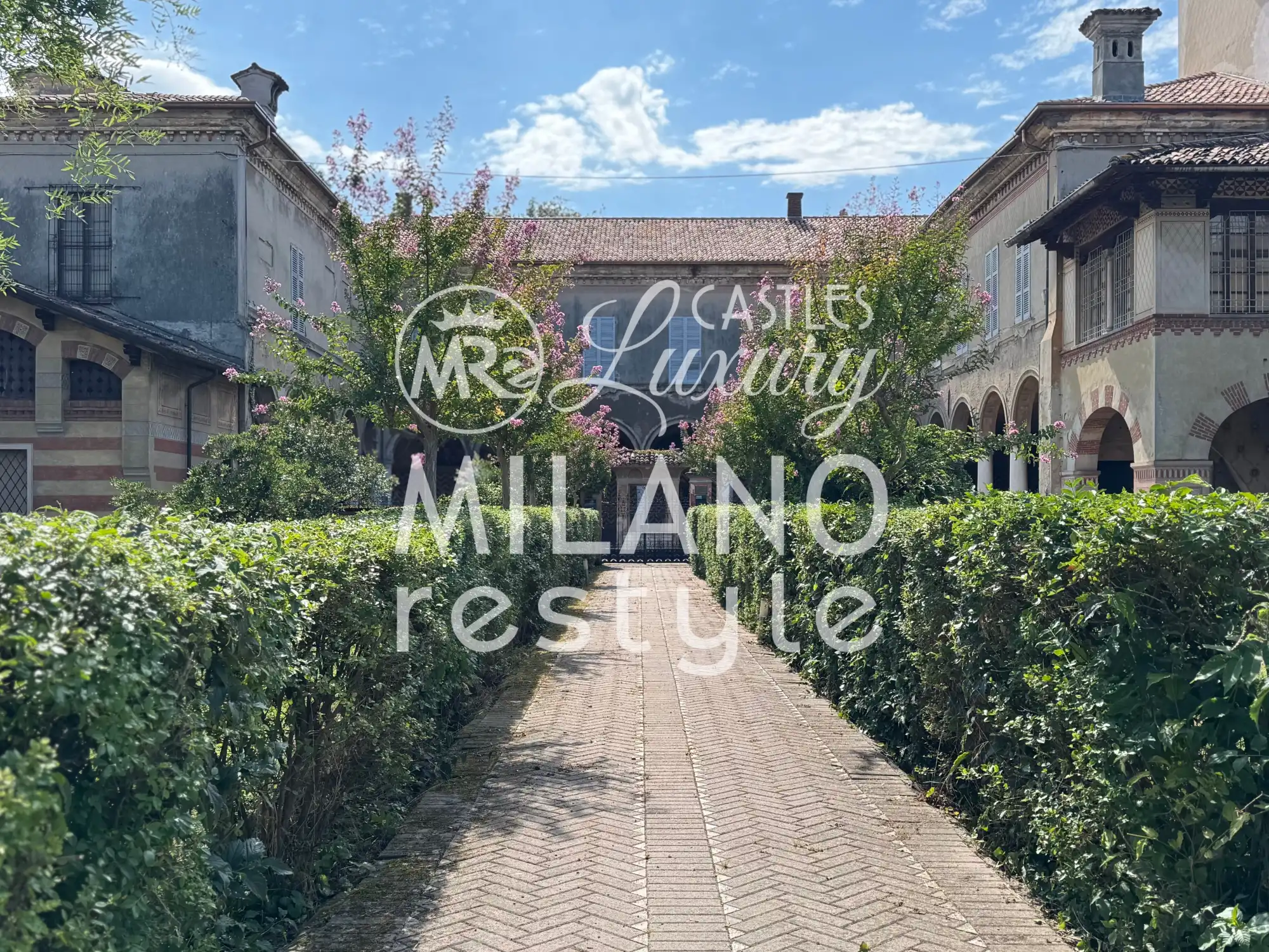 Lombardy - Medieval castle for sale Italy